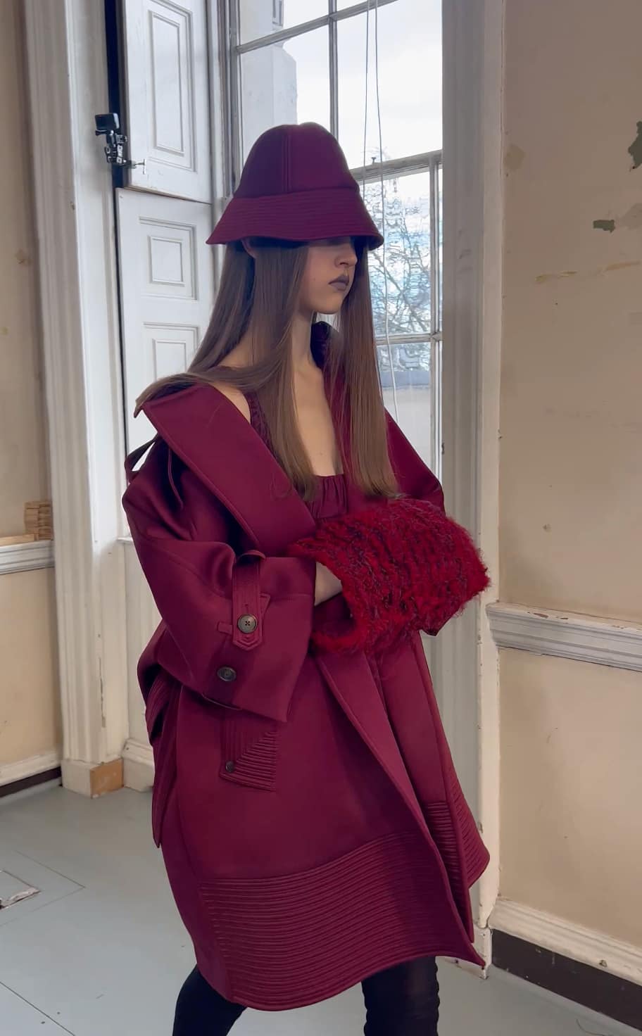 Noon by Noor FW24 stole the spotlight at LFW - Pop in! It's Cristina